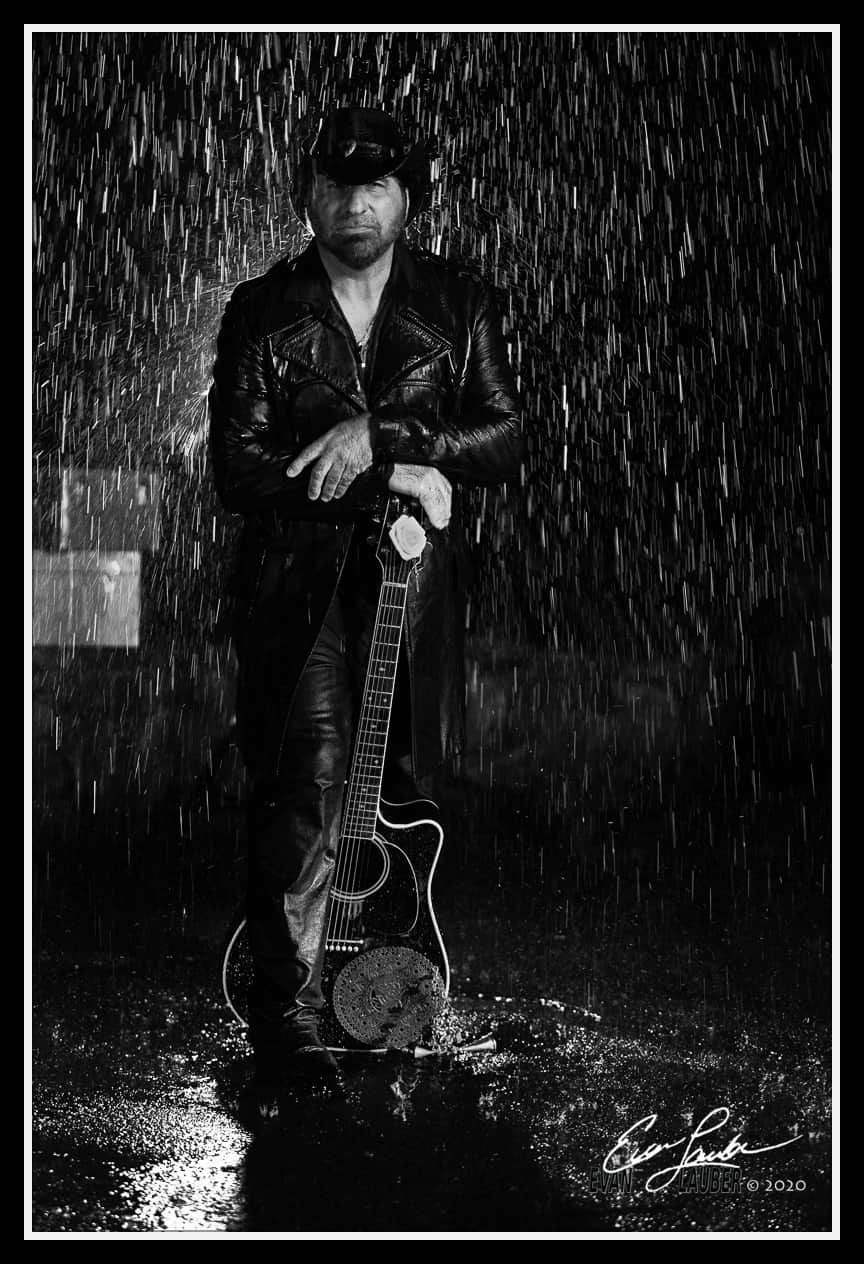 Marcus Ruggiero and Sideshow Gypsy - Radioradiox.com