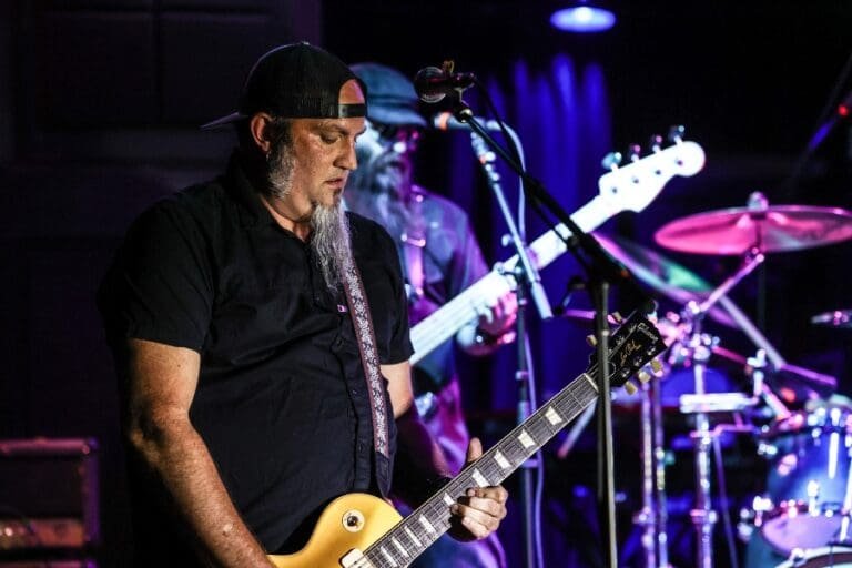 RadioRadiox.com - The Widest Variety of Music Anywhere.